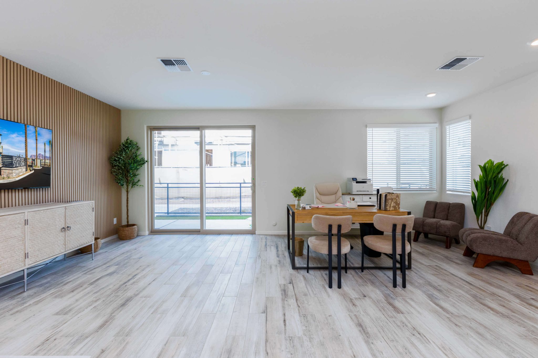 Ironwood Station | Belaflor